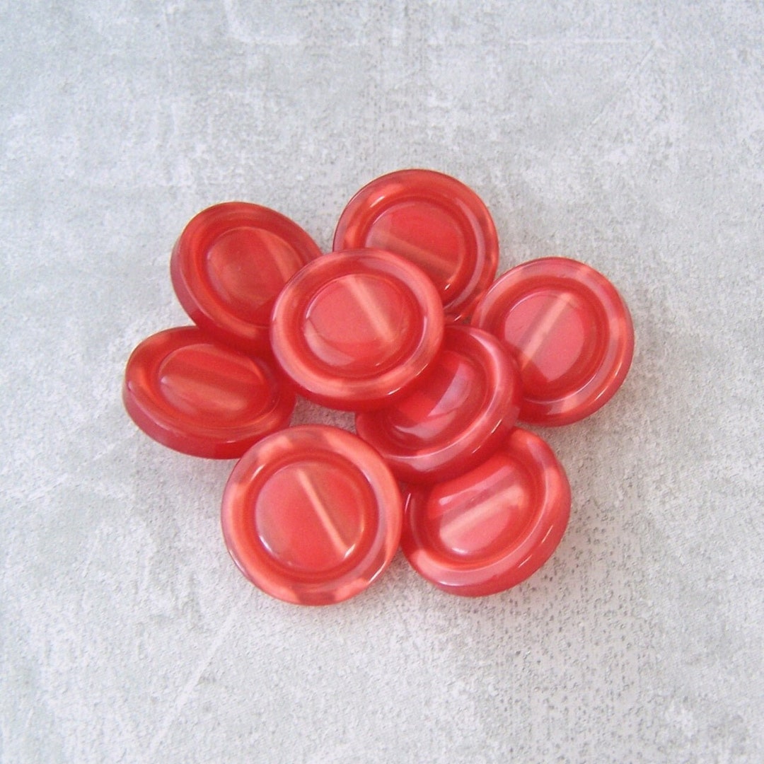 Vermilion Red Buttons, 19mm 3/4 Inch Tonal Tomato Red Ring-around Shank ...