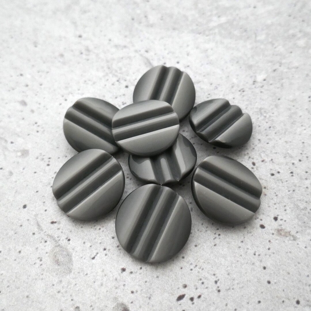 Grooved Gray Buttons, 25mm 1 Inch Striped Modern Gray Buttons in Tonal ...