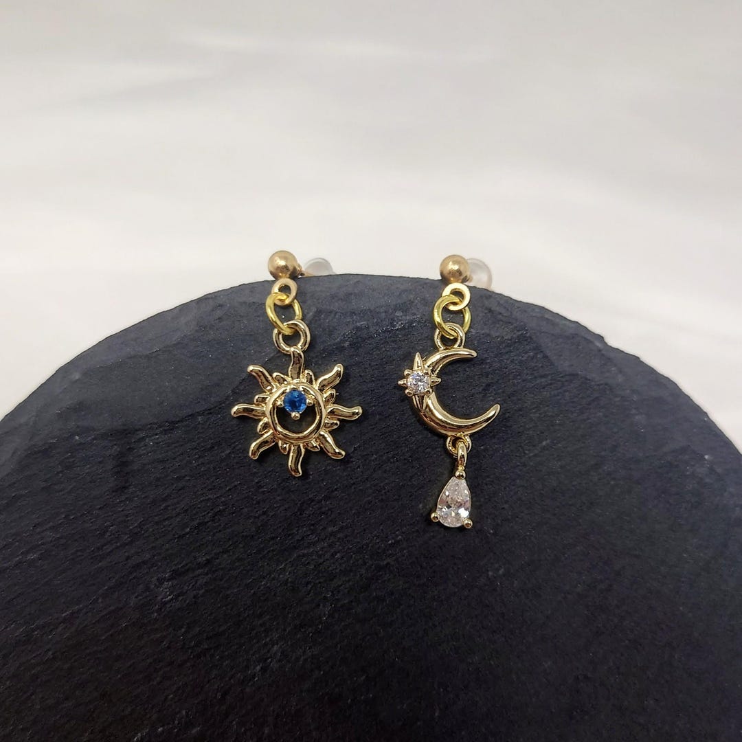 Honkai Phainon Inspired Earrings Sun Moon Symbol Jewelry Gold Silver ...