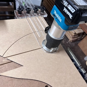 Router Base Plates Jigs for Makita RT0701C, XTR01Z. Bosch, Milwaukee ...
