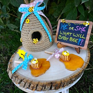 Bee Gender Reveal Decoration-what Will Baby Bee Gender Reveal ...