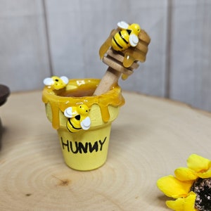 Winnie the Pooh Mini Honey Pot-winnie the Pooh Baby Shower Decor-bee ...