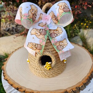 Winnie the Pooh Beehive for Girl-classic Winnie the Pooh Girl Baby ...
