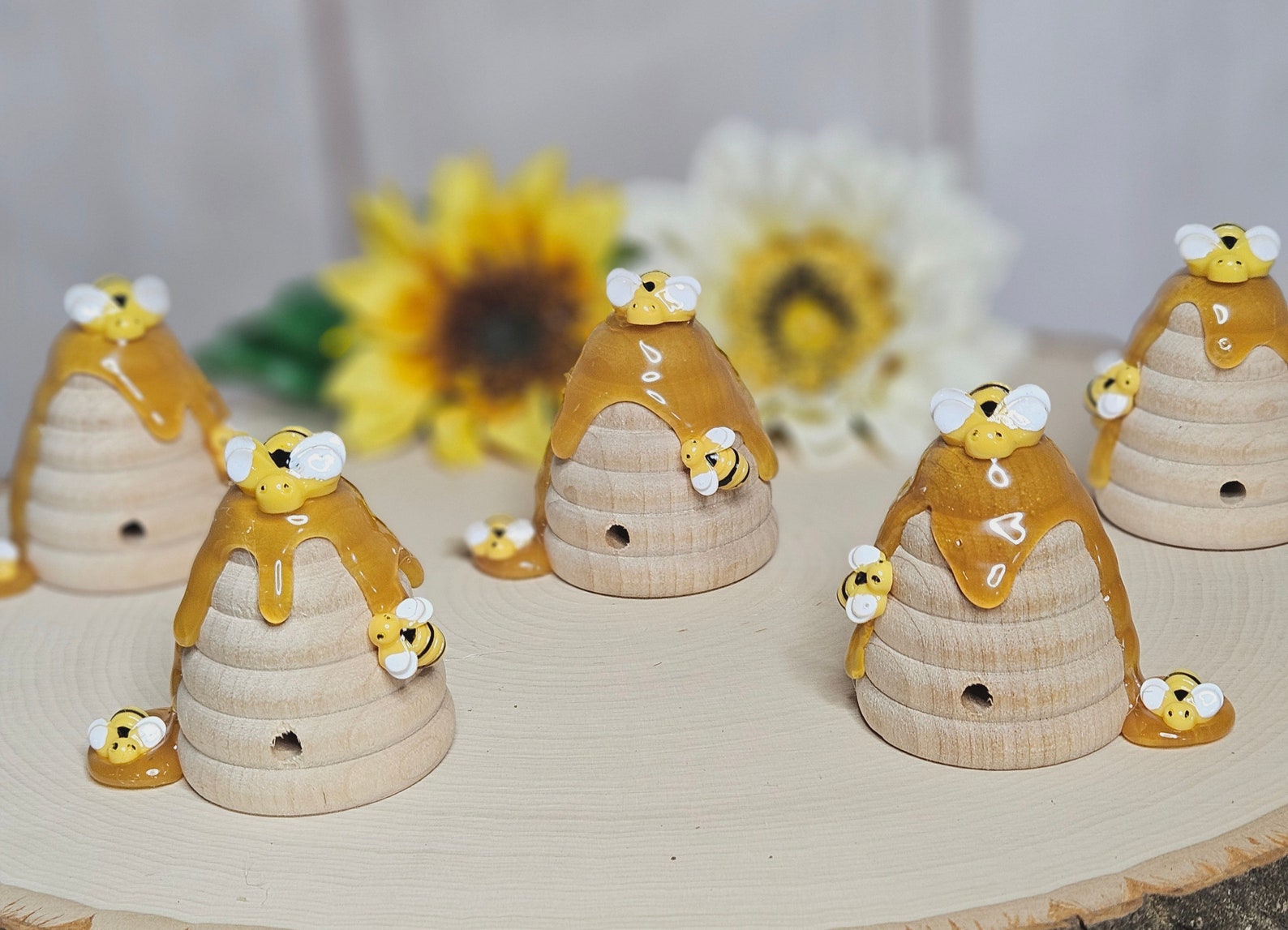 Wooden Beehive With Faux Honey-bee Decoration-bee Theme Baby Shower ...