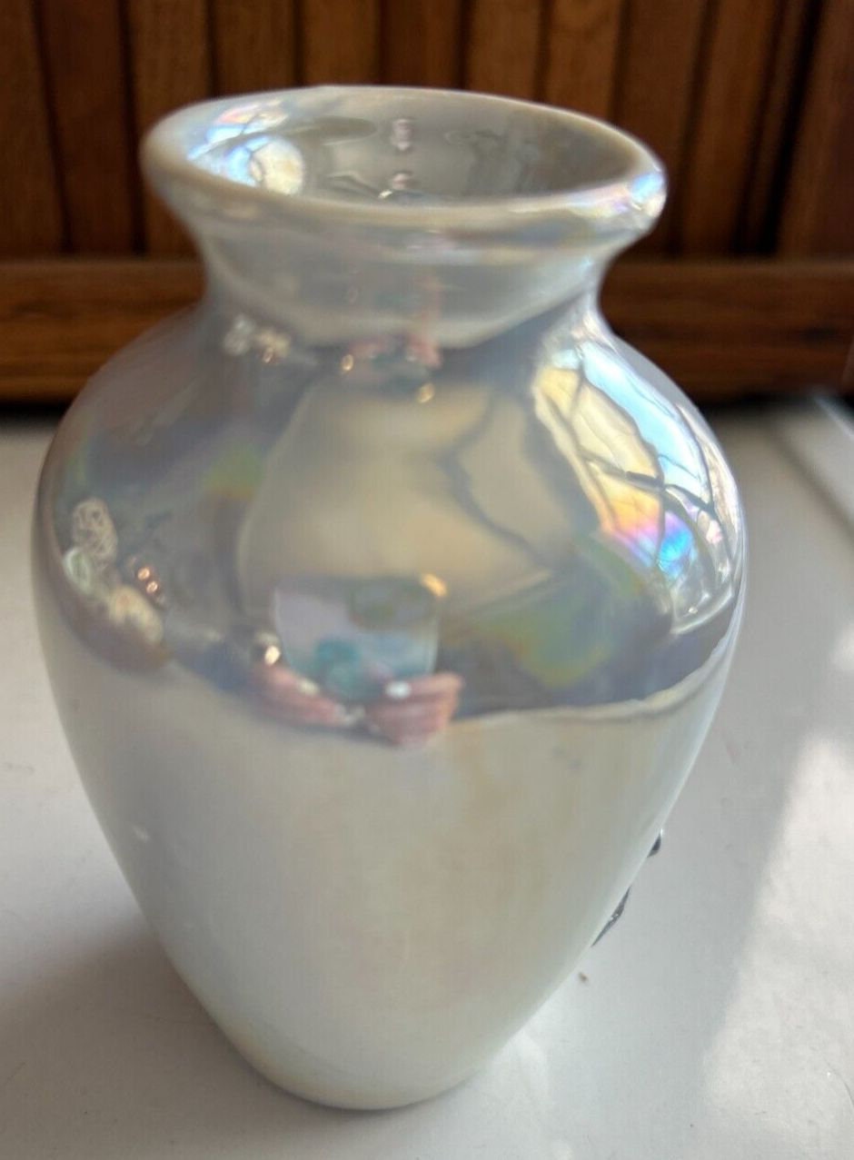 Vintage LUSTERWARE Vase With Applied Flowers Porcelain Iridescent 4-5 ...