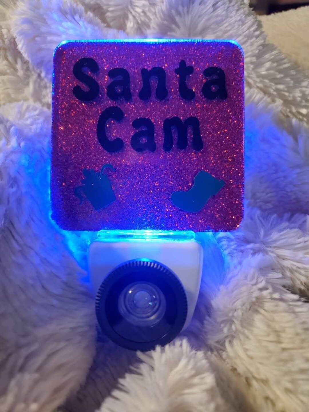 Santa Cam Nightlight Realistic Night Light and Camera Red Green Gold ...