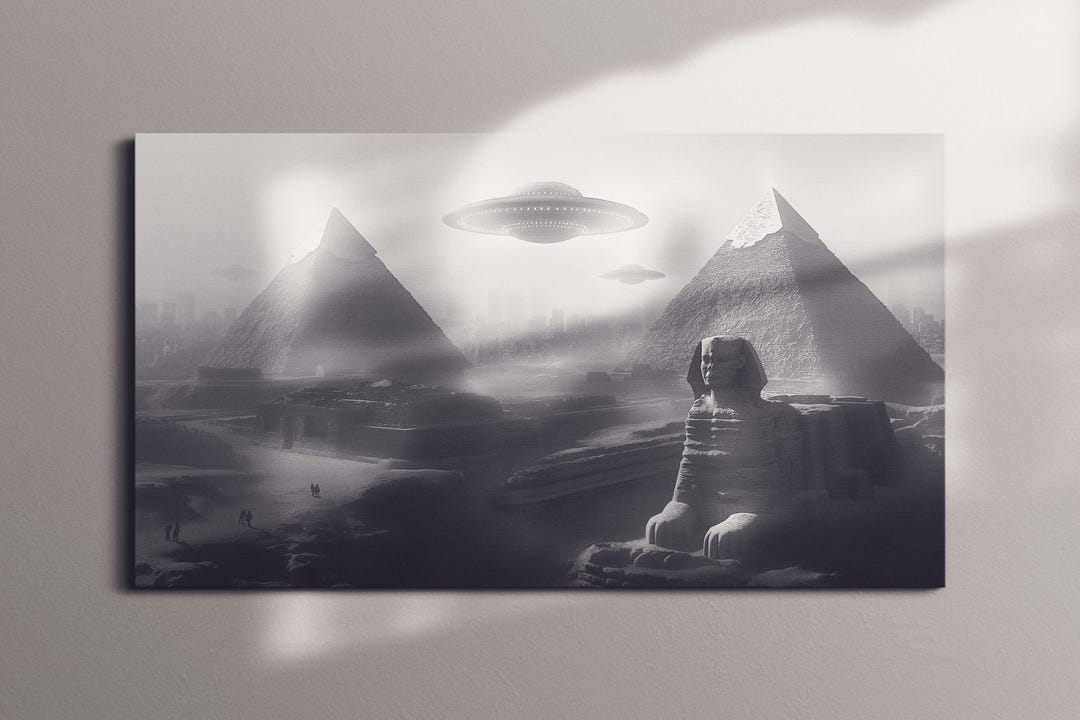 Pyramid Alien Wall Art for the Wall, Pyramid Alien Picture for the Wall ...