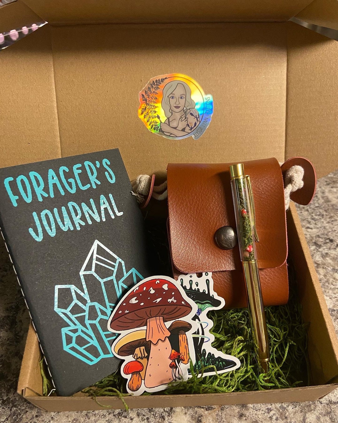 Foraging Kit, Mushroom Sticker, Pen, Mini Mushroom Journal, Forager Bag ...