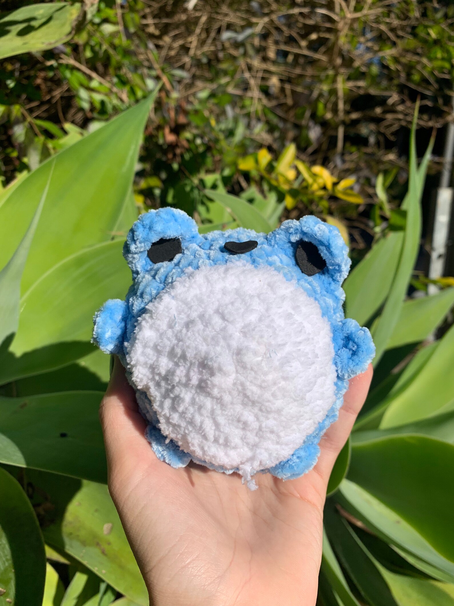 Crochet chonky frog plushie | Etsy