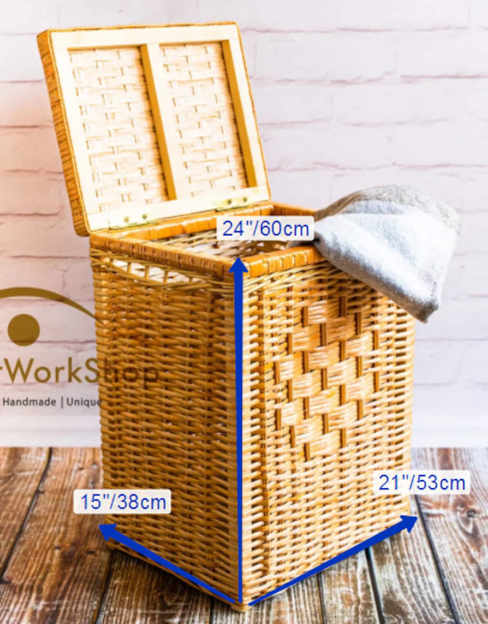 Woven Wicker Laundry Basket With Lid Avaialble in 3 Sizes - Small ...