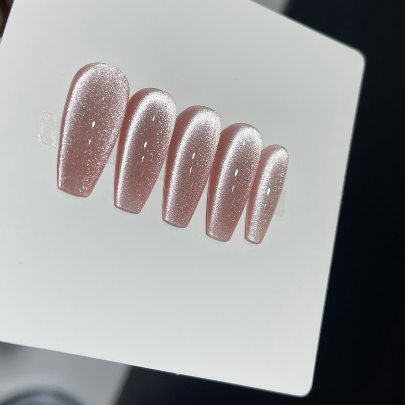 Pink Cat Eye Gel Nail Crystal Wear Nail Cat Eye Nail Nail Art Gentle Fake Nail Etsy