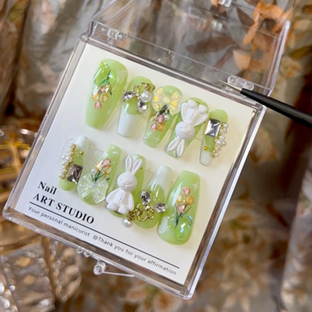 Alice in Wonderland Rabbit Nails, Three-dimensional Rabbit French Nails ...