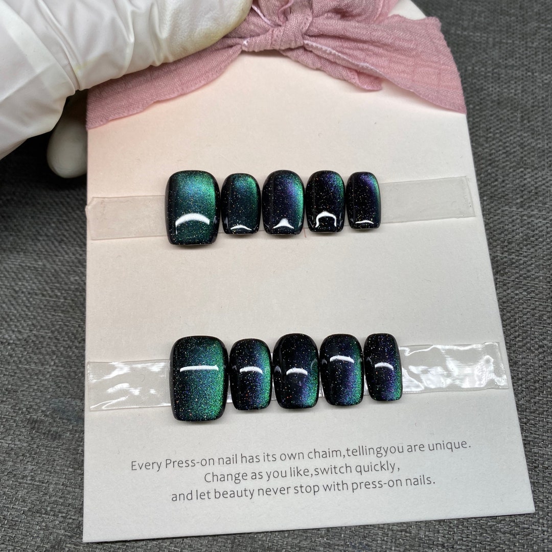 Two Tone Cat Eye Press on Nails, Glittery Fake Nail Patches, Galaxy Effect Short Square Manicure ...
