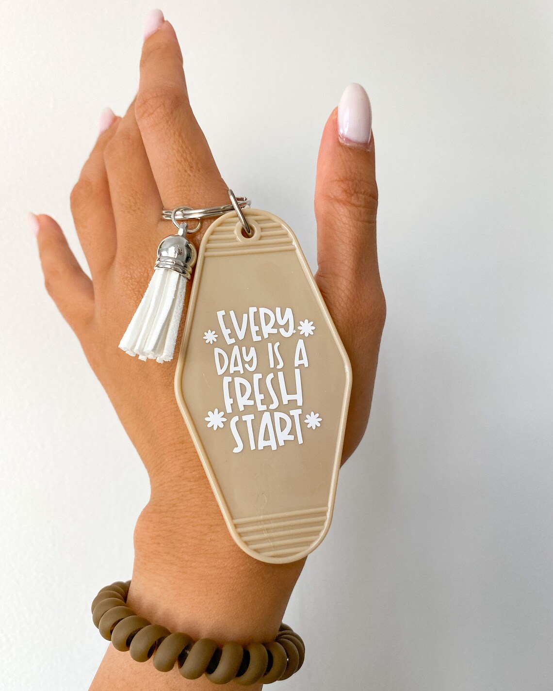Every Day is a Fresh Start Keychain Vintage Motel Keychains - Etsy