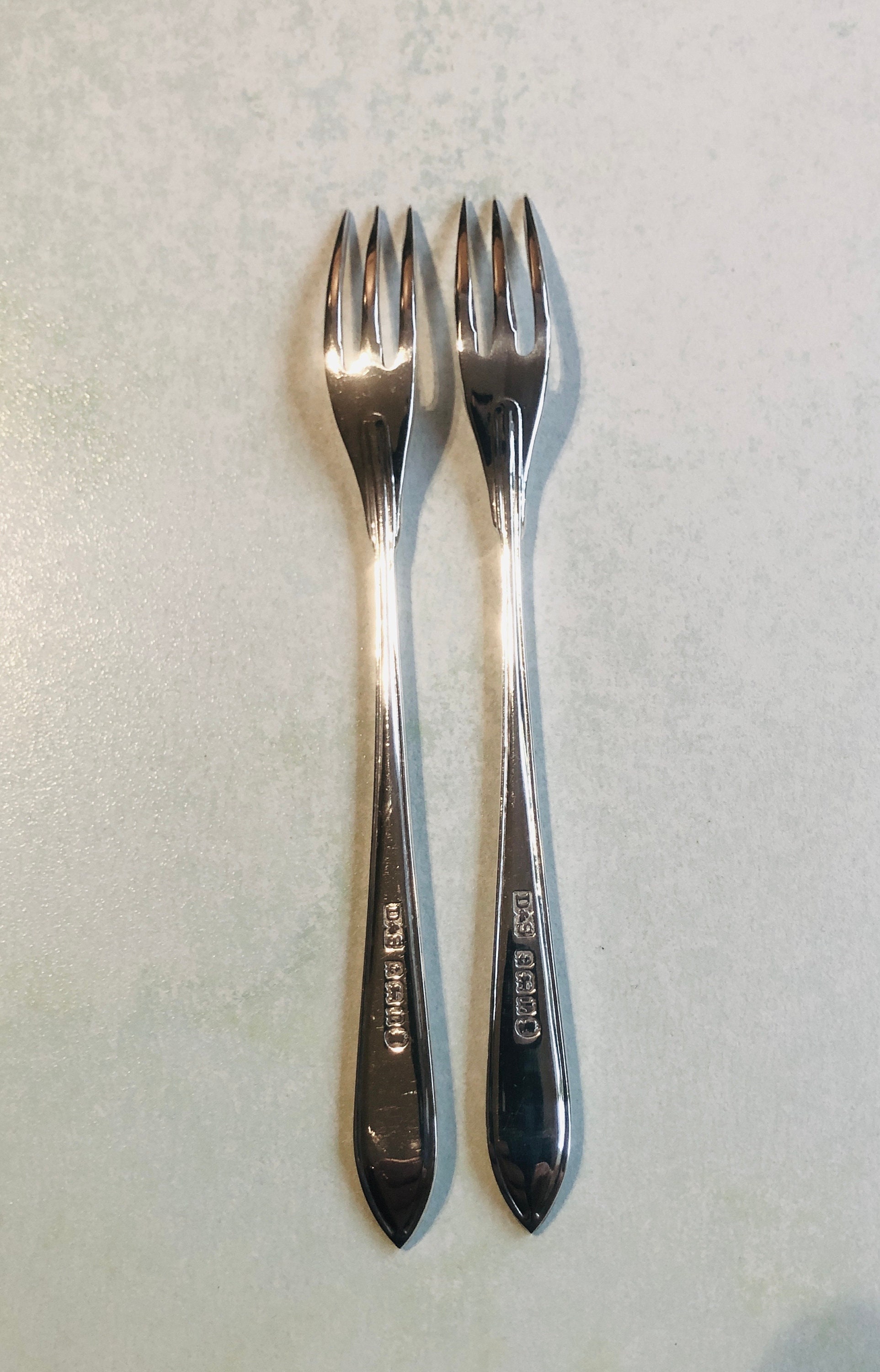 A Boxed Pair of Sterling Silver Oyster Forks, 1935 - Etsy