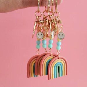 RETRO RAINBOW Keychain Cute Rainbow Hippy Rainbow Smiley Face Keychain Boho Rainbows Groovy ...