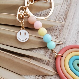 RETRO RAINBOW Keychain Cute Rainbow Hippy Rainbow Smiley Face Keychain Boho Rainbows Groovy ...