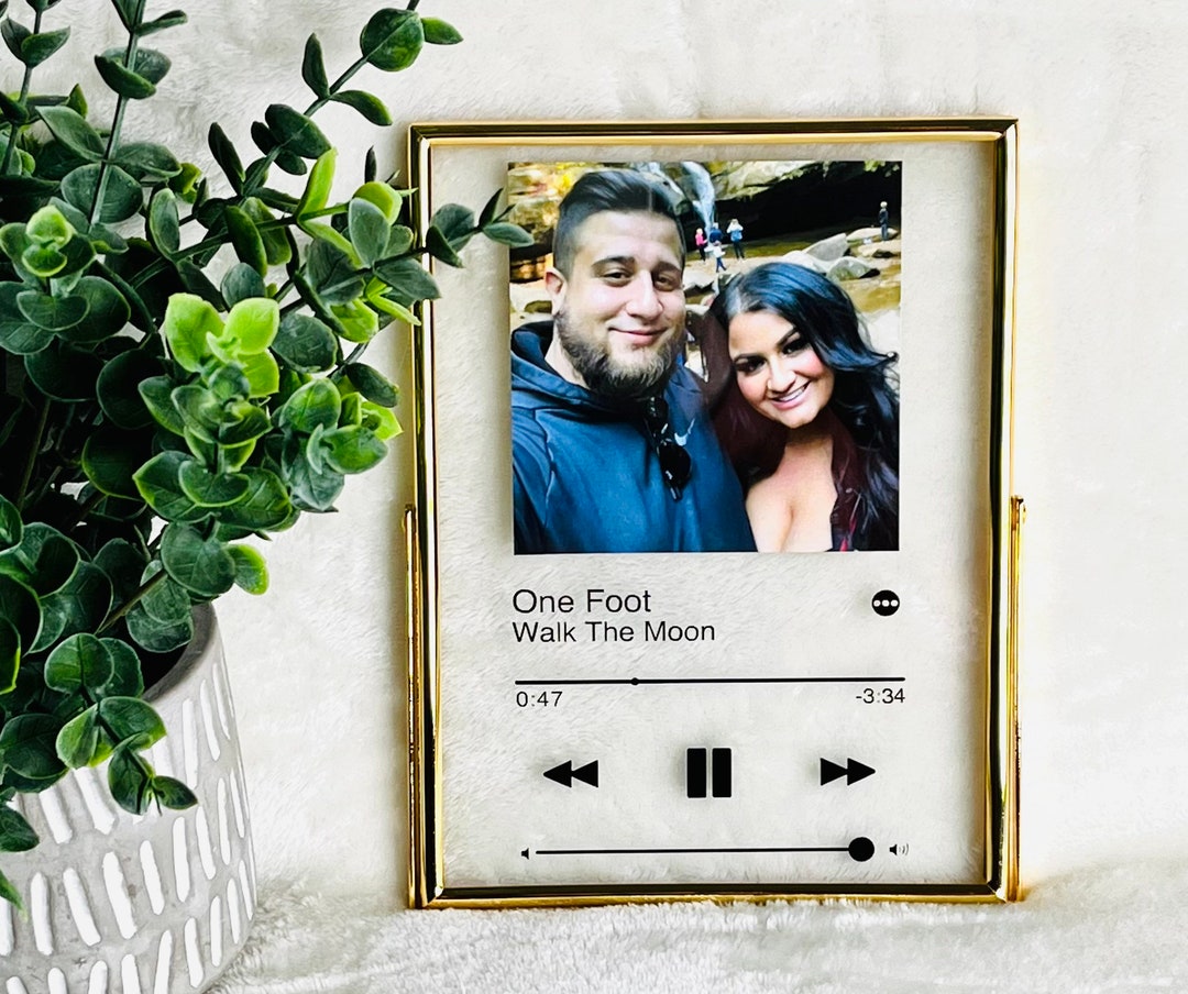 Apple Music Style Float Frame - Includes Frame W/ Your Picture & Song ...