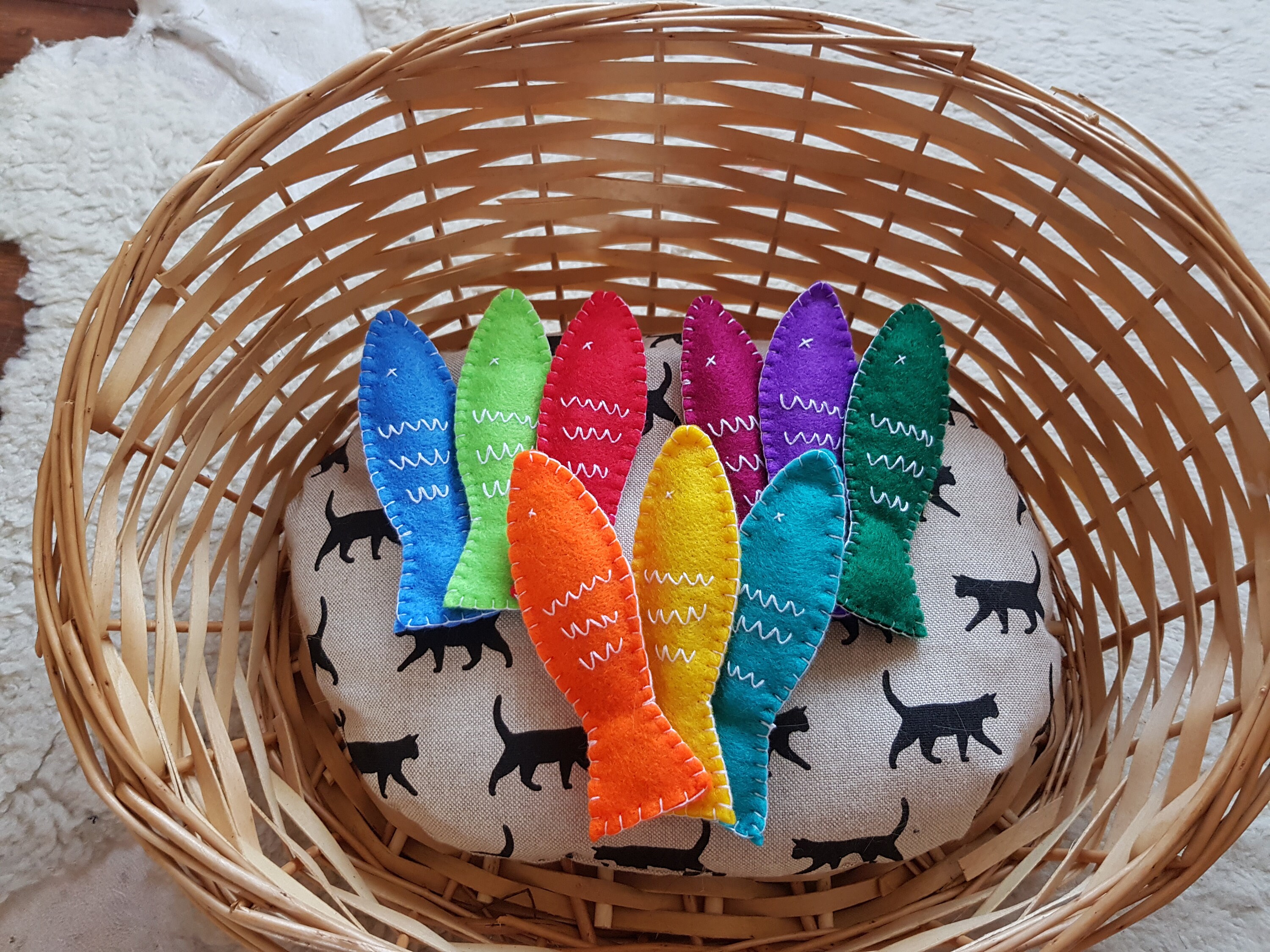 Colorful Catnip Felt Fish Cat Toys / Fishing Rod Cat Toys - Etsy Polska
