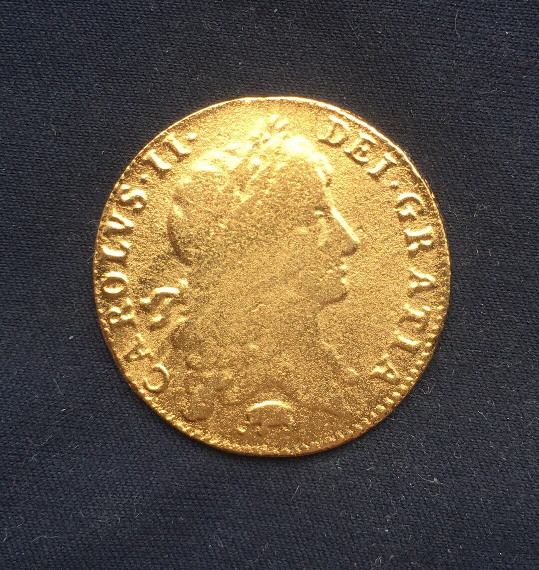 Charles 11 *1664* Gold Guinea - Gold Effect / British Coins - Etsy