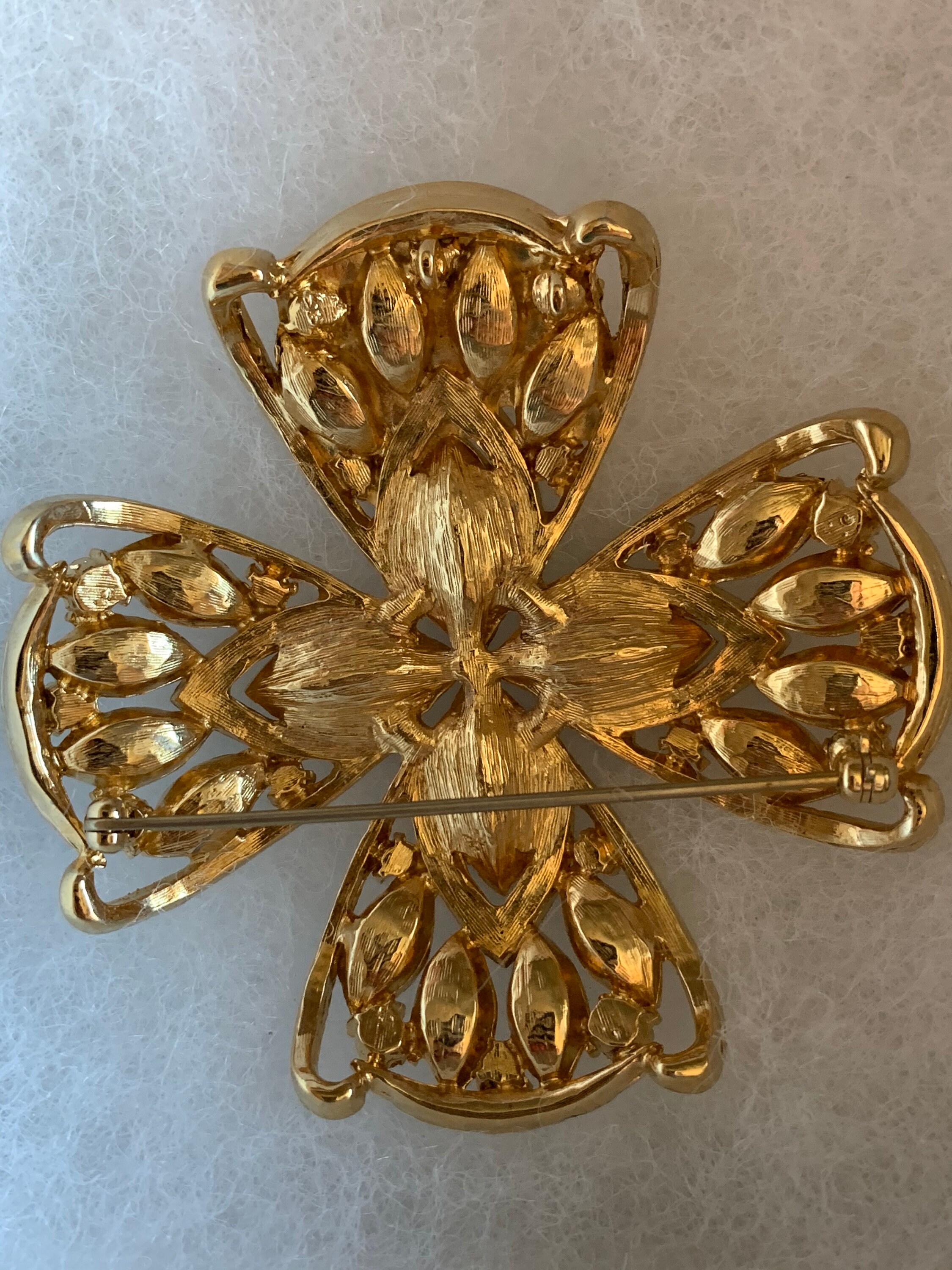 Vintage Crystal Brooch - Etsy