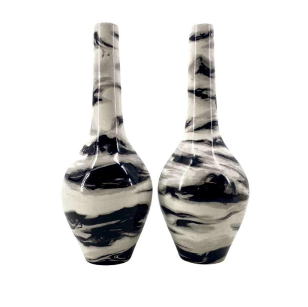 2x Black & White Contemporary Vases Ceramic Contemporary Swirl Pattern ...