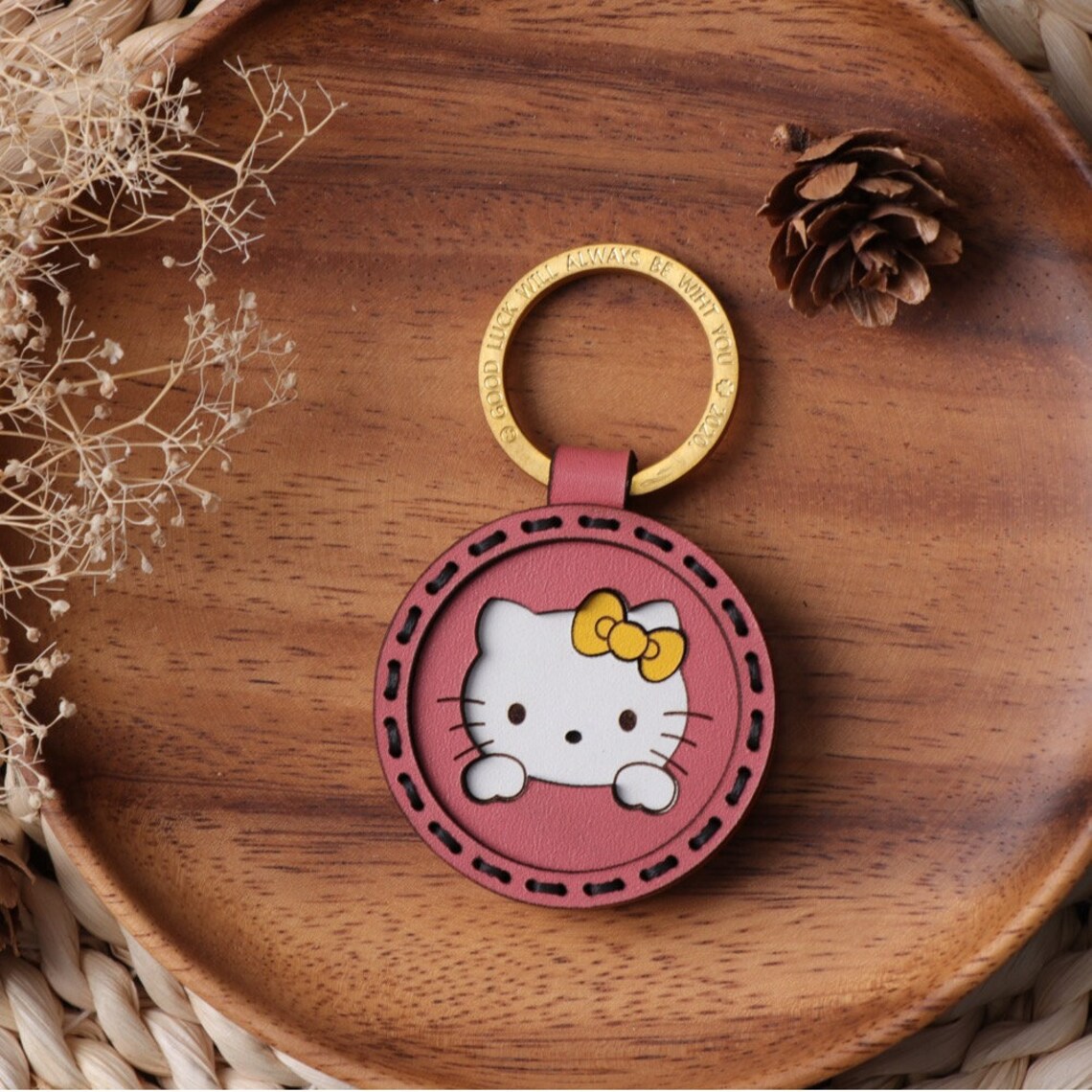 Leather keychain /Hello Kitty// key fob / pendant | Etsy