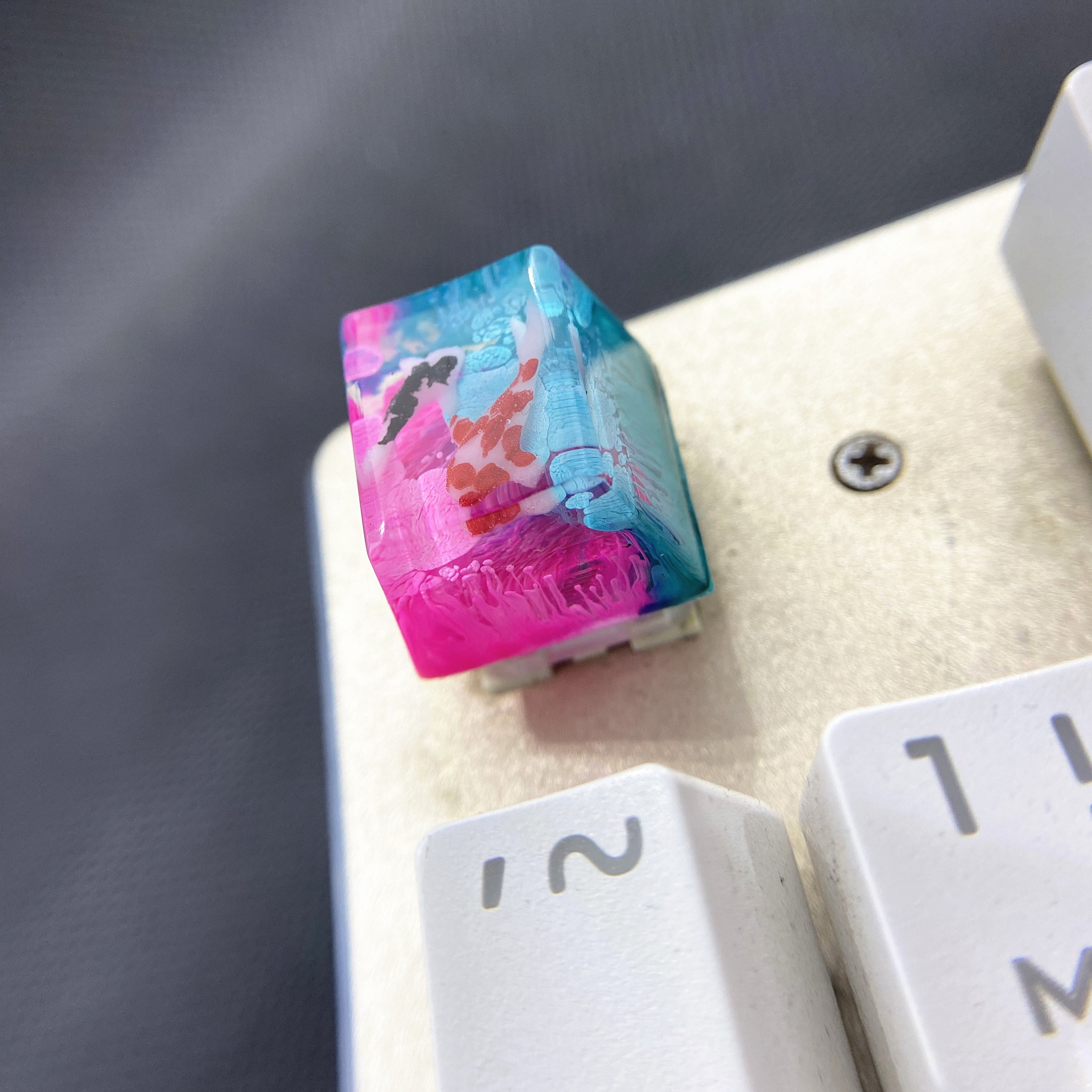 NEW Keycap Spacebar Key and R4 Pink Keycap Handmade Resin | Etsy