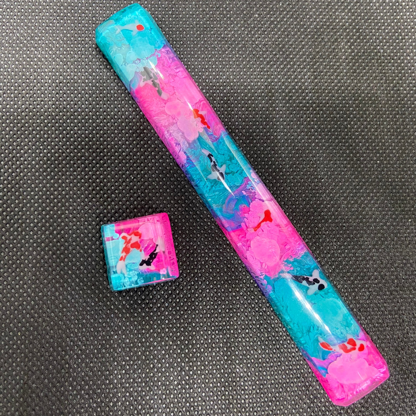 NEW Keycap Spacebar Key and R4 Pink Keycap Handmade Resin - Etsy