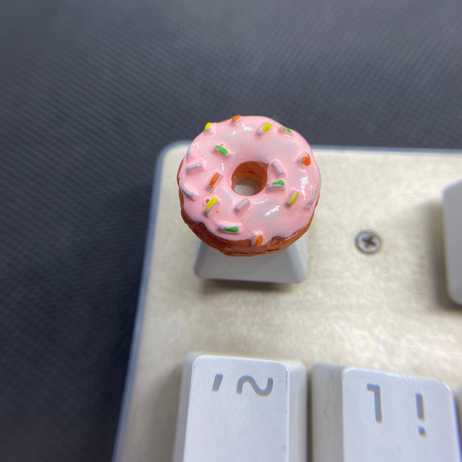 Cute Donuts Keycaps of Cherry MX Mechanical Keyboard Handmade - Etsy