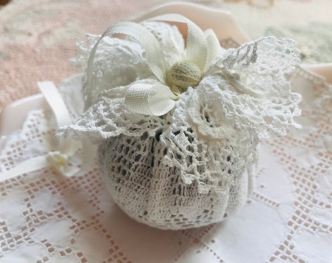 Feminine Lavender Scented Sachet Made From a Vintage Doily, Crocheted ...