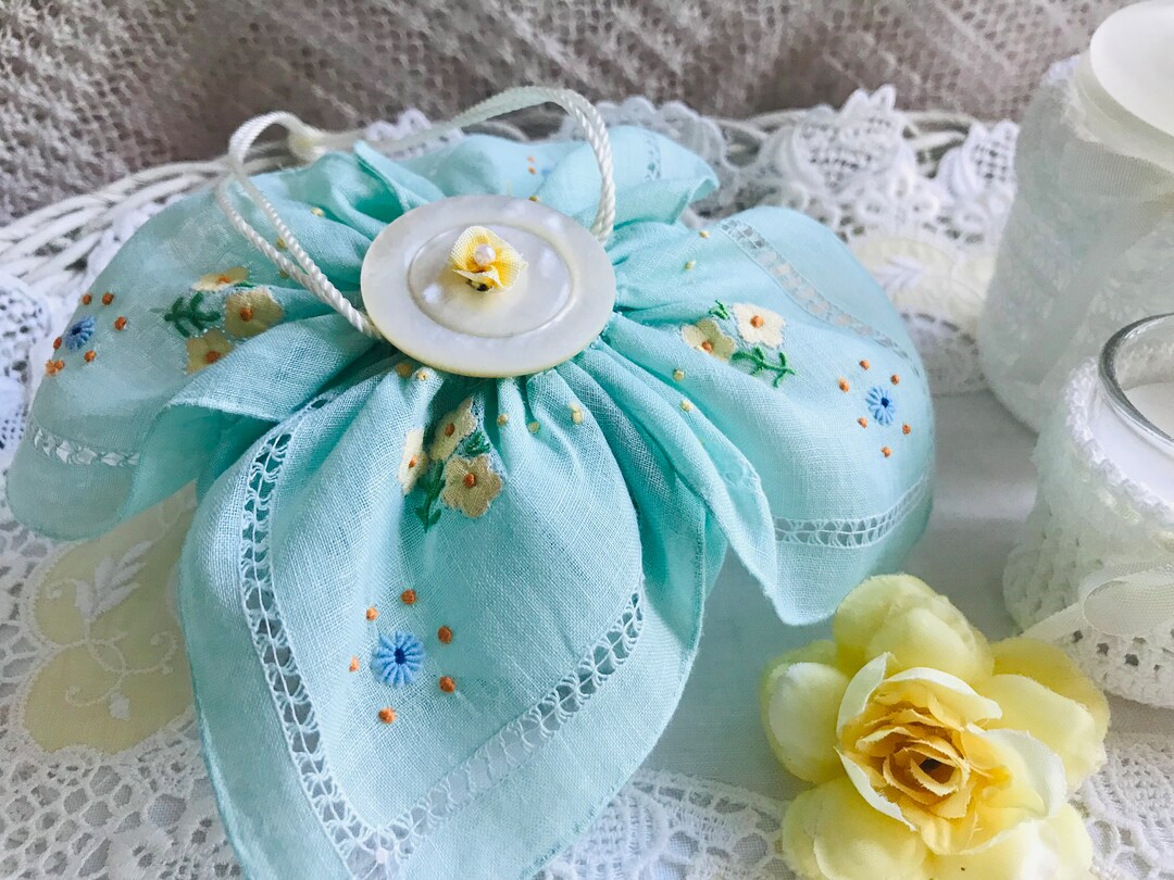 Aqua & Yellow Flower-like Hankie Sachet, Lavender Scented Closet Sachet ...