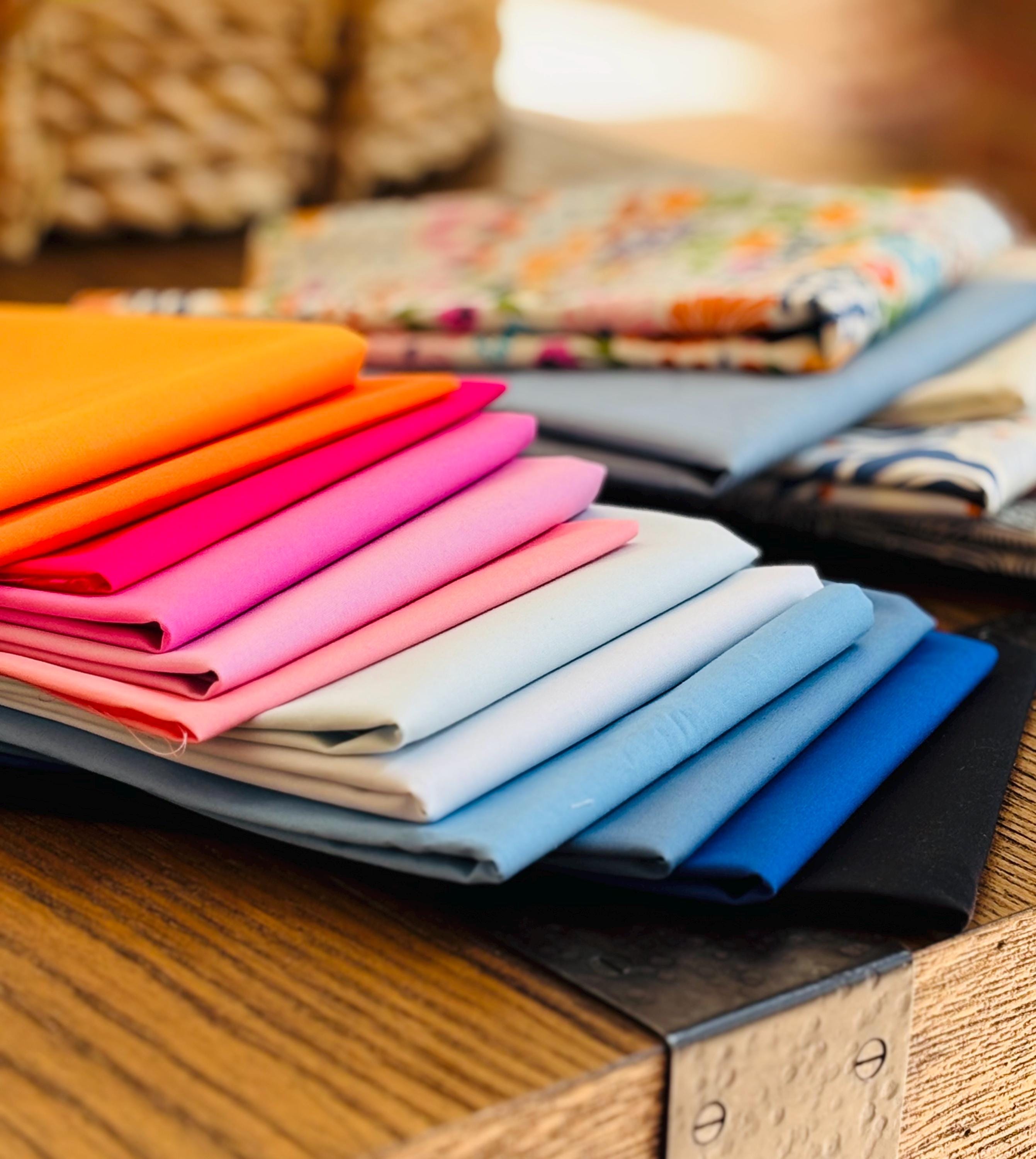 The Cu8tor - Modernista AGF Blenders | Fat Quarters Bundles 12 Fabrics ...