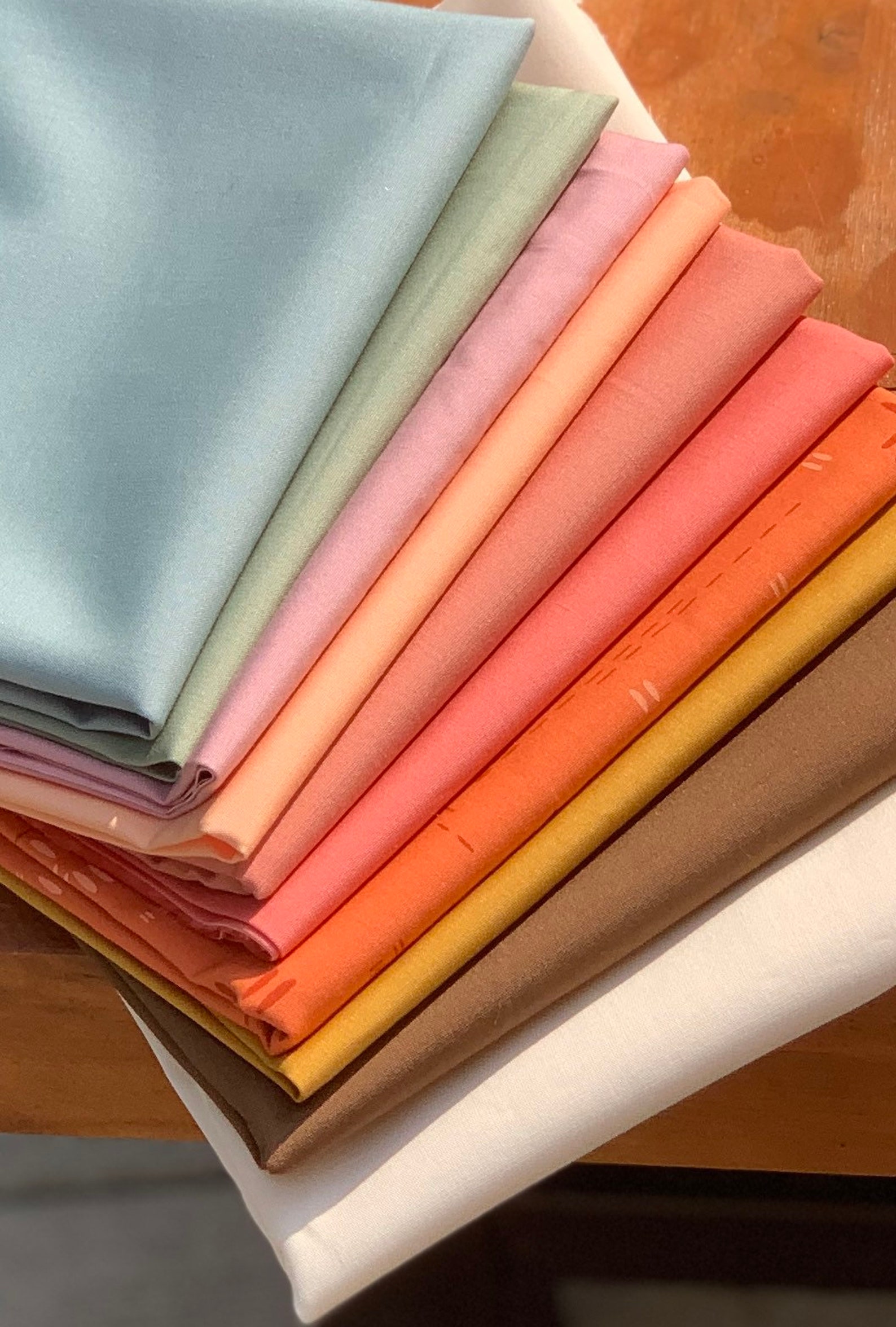 Roots of Nature AGF Blenders | Fat Quarters Bundles 10 Fabrics | Fast ...