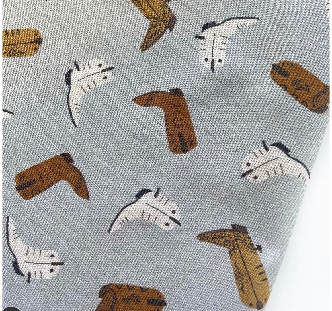 Wild West FIGO Motif Burgundy Fast Shipping Boccaccini - Etsy