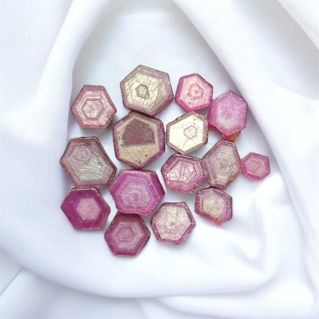 15 Piece, Natural Star Ruby Raw Crystals, Wicca Wiccan Crystals Wands ...