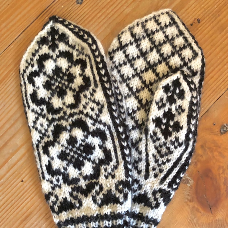 Scandinavian Mittens - Etsy UK