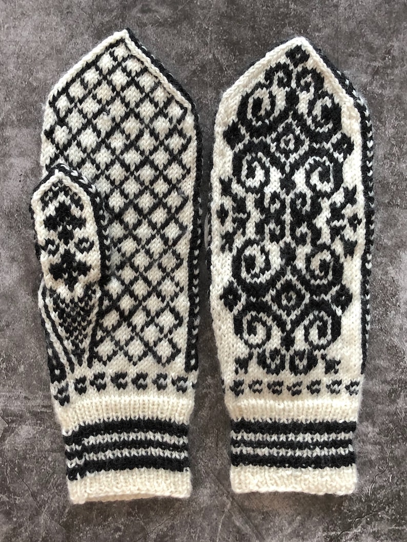 Flowers and Forests Selbu Mittens Digital Knitting Pattern - Etsy