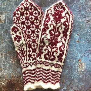 Flowers and Forests Selbu Mittens, Digital Knitting Pattern - Etsy