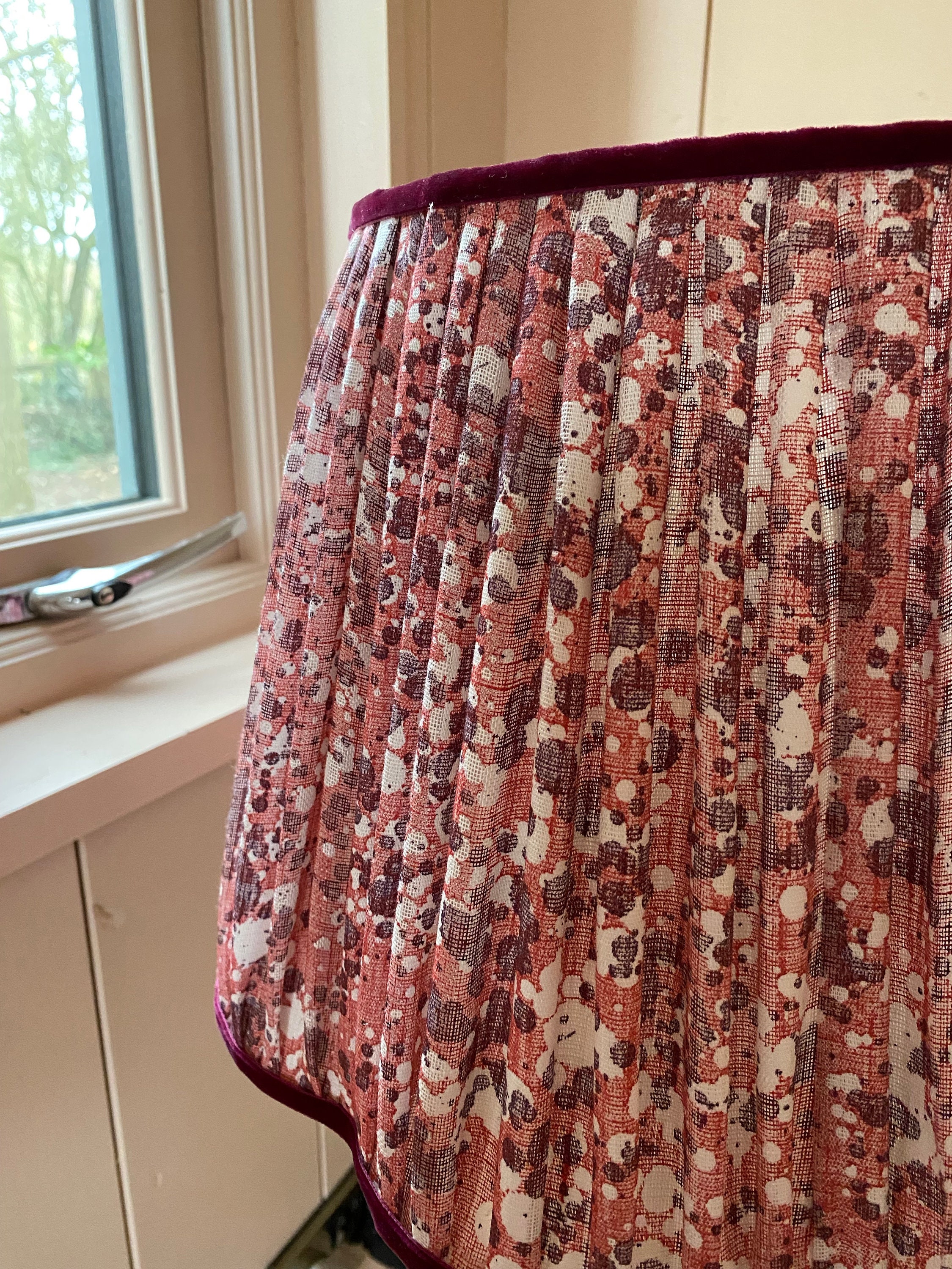 14" Gathered Daisy Lampshade in Fermoie Red Quartz - Etsy UK