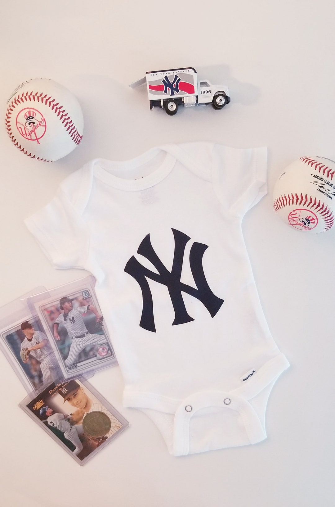 New York Yankees Baseball Logo Baby Short Sleeve Onesie 100% Cotton ...