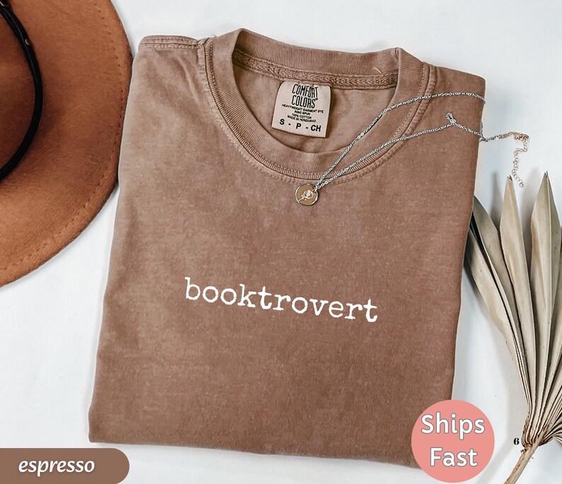 Booktrovert Shirt, Comfort Colors Reader Tee, Minimalist Book Club Top ...