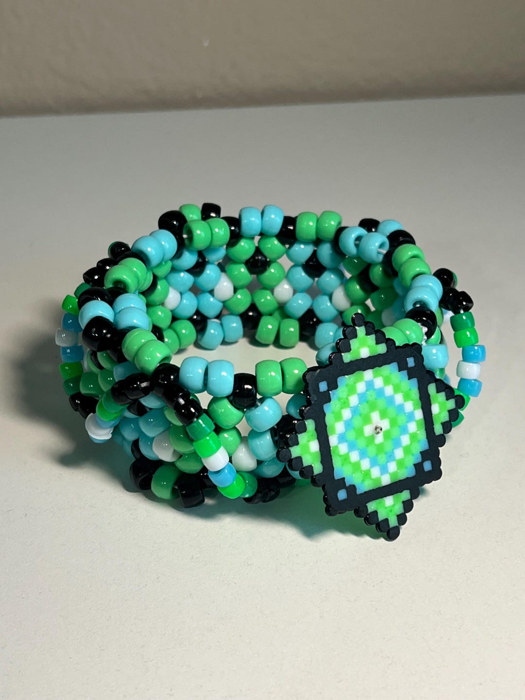 Flowstar Kandi Cuff - Fidget Spinning Cuff - Green Kandi Cuff Perfect ...