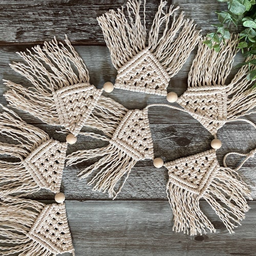 Macrame Christmas Tree Garland - Etsy