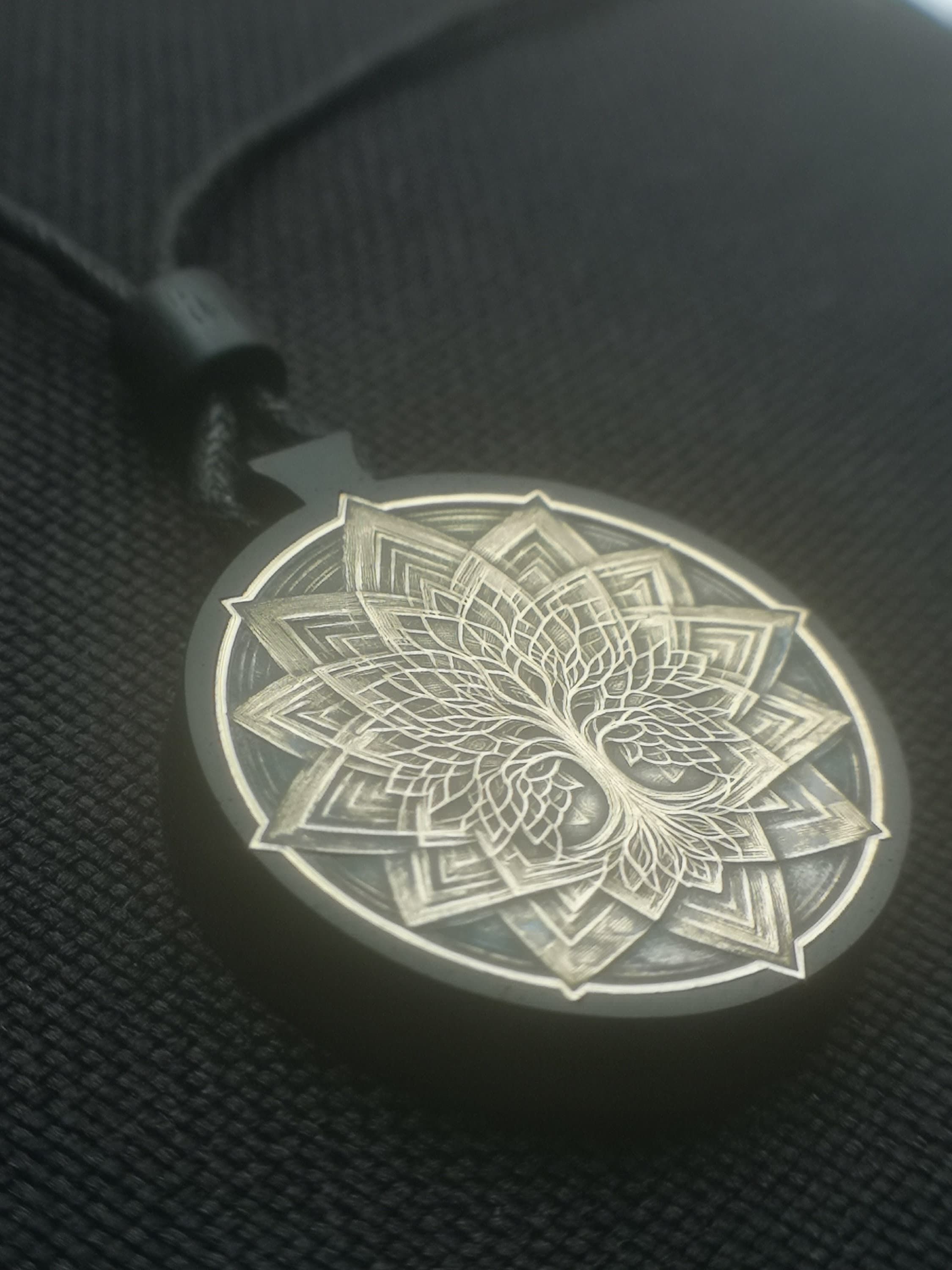 Tree of Life 'eternal Roots' Ebony Necklace Yggdrasil Silver/brass ...