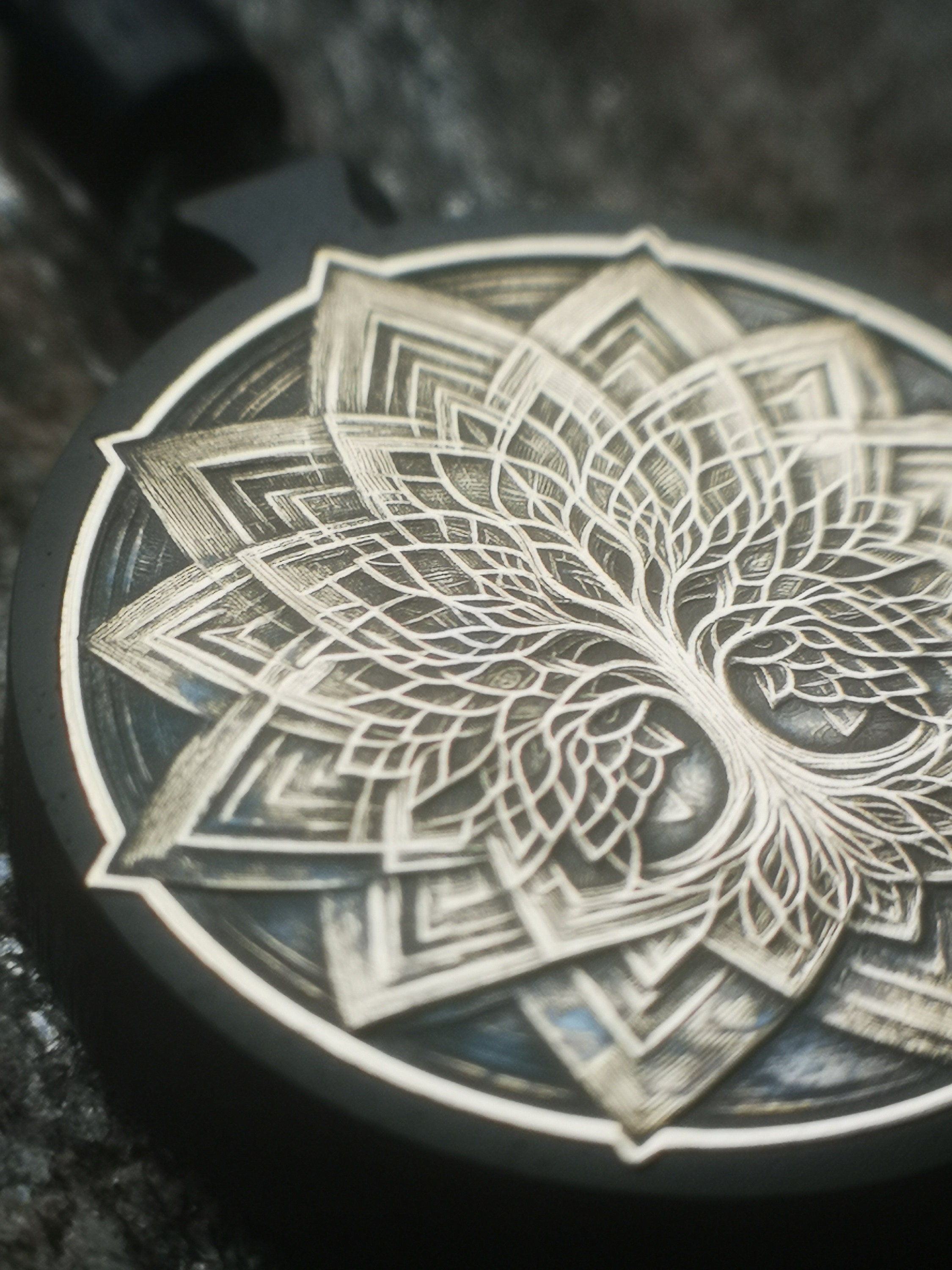 Tree of Life 'eternal Roots' Ebony Necklace Yggdrasil Silver/brass ...