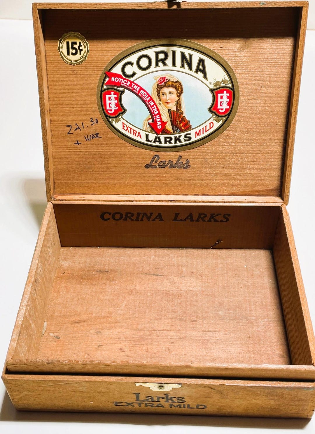 Vintage Wooden Cigar Box With Metal Hinges and Clasp - Etsy