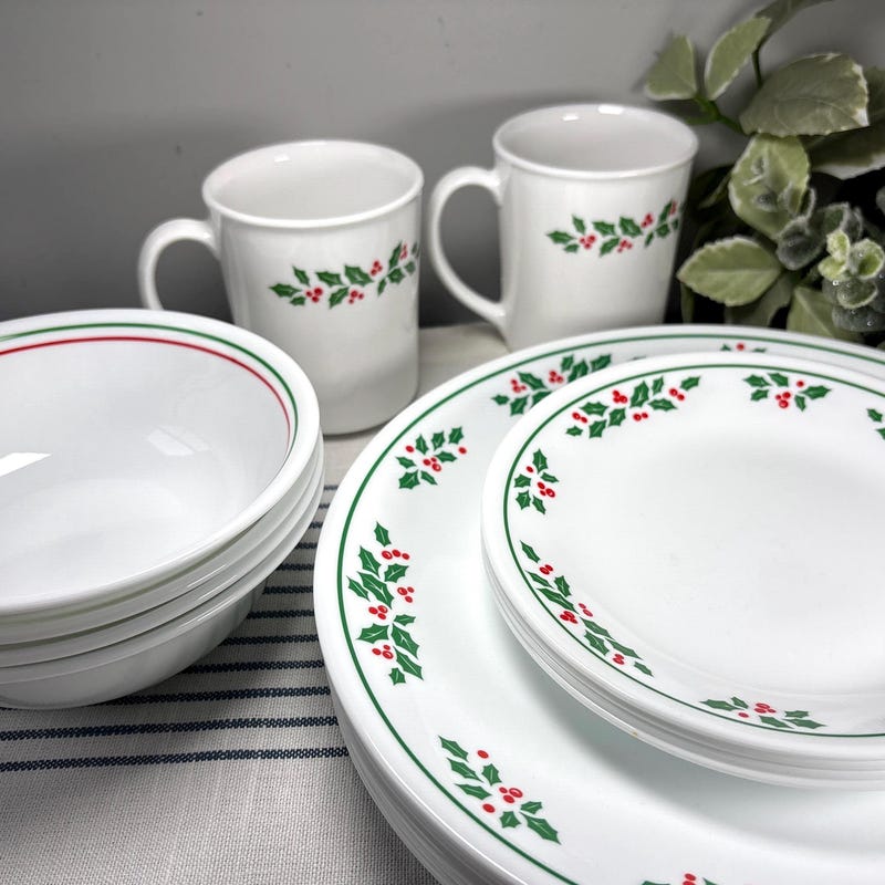 Corelle Christmas Vintage - Etsy
