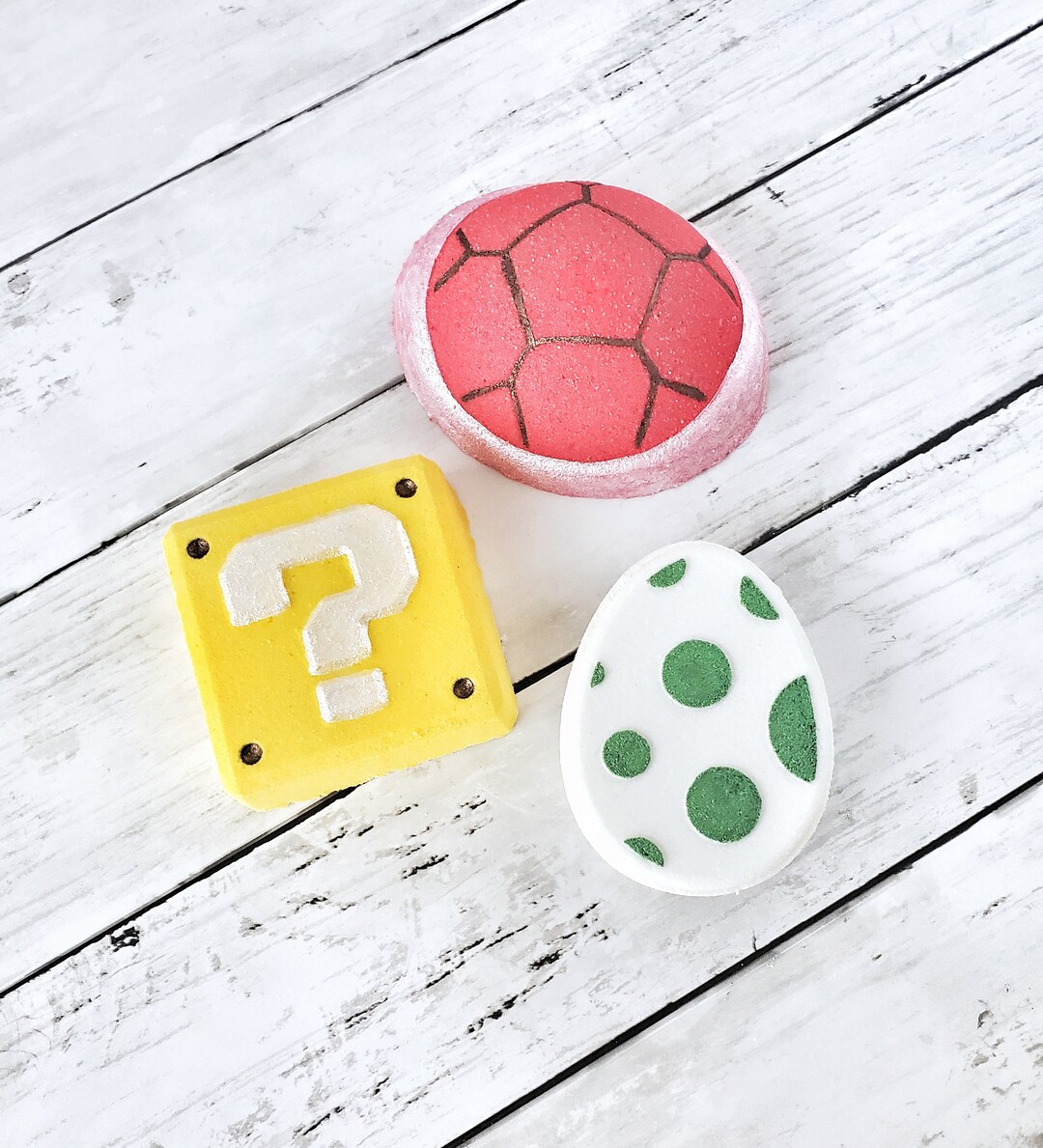 Super Gamer Bros Bath Bombs Mystery Block, Dinosaur Egg, Turtle Shell ...
