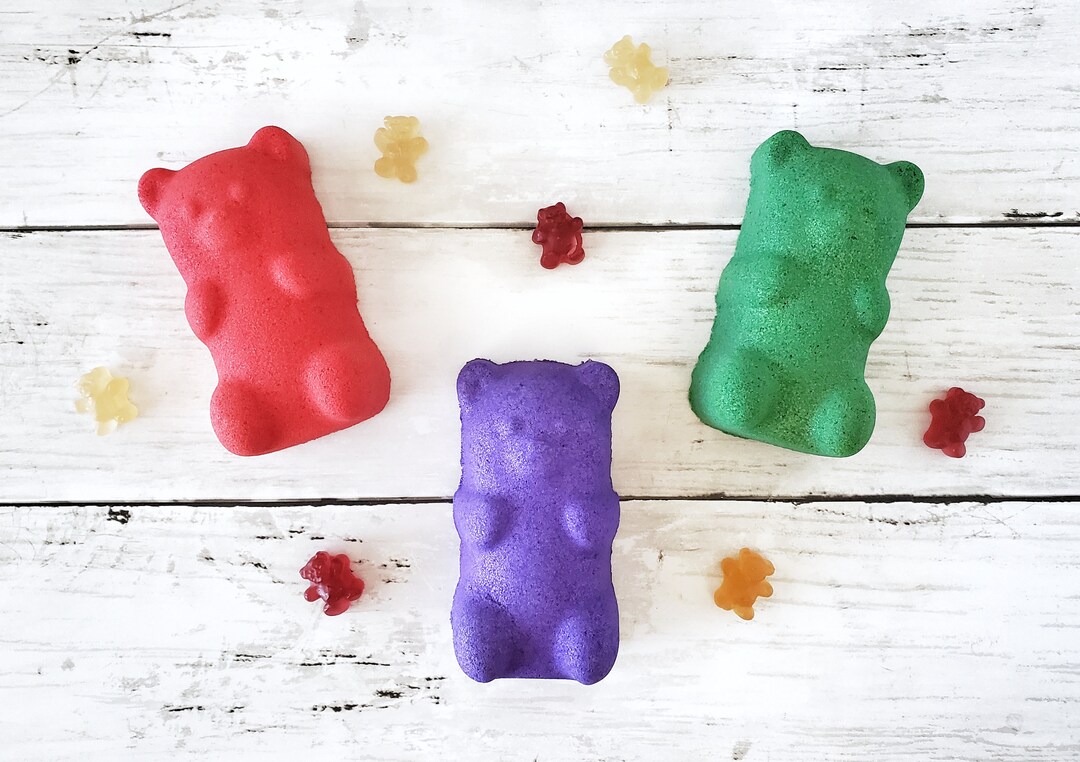 Yummy Gummy Bear Shaped Bath Bomb | Red, Purple, or Green Bath Fizzy ...